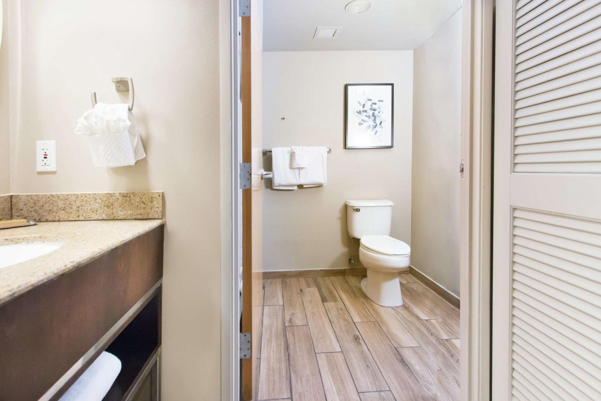 DOUBLETREE RESORT BY HILTON HOTEL GRAND KEY - KEY WEST, FL